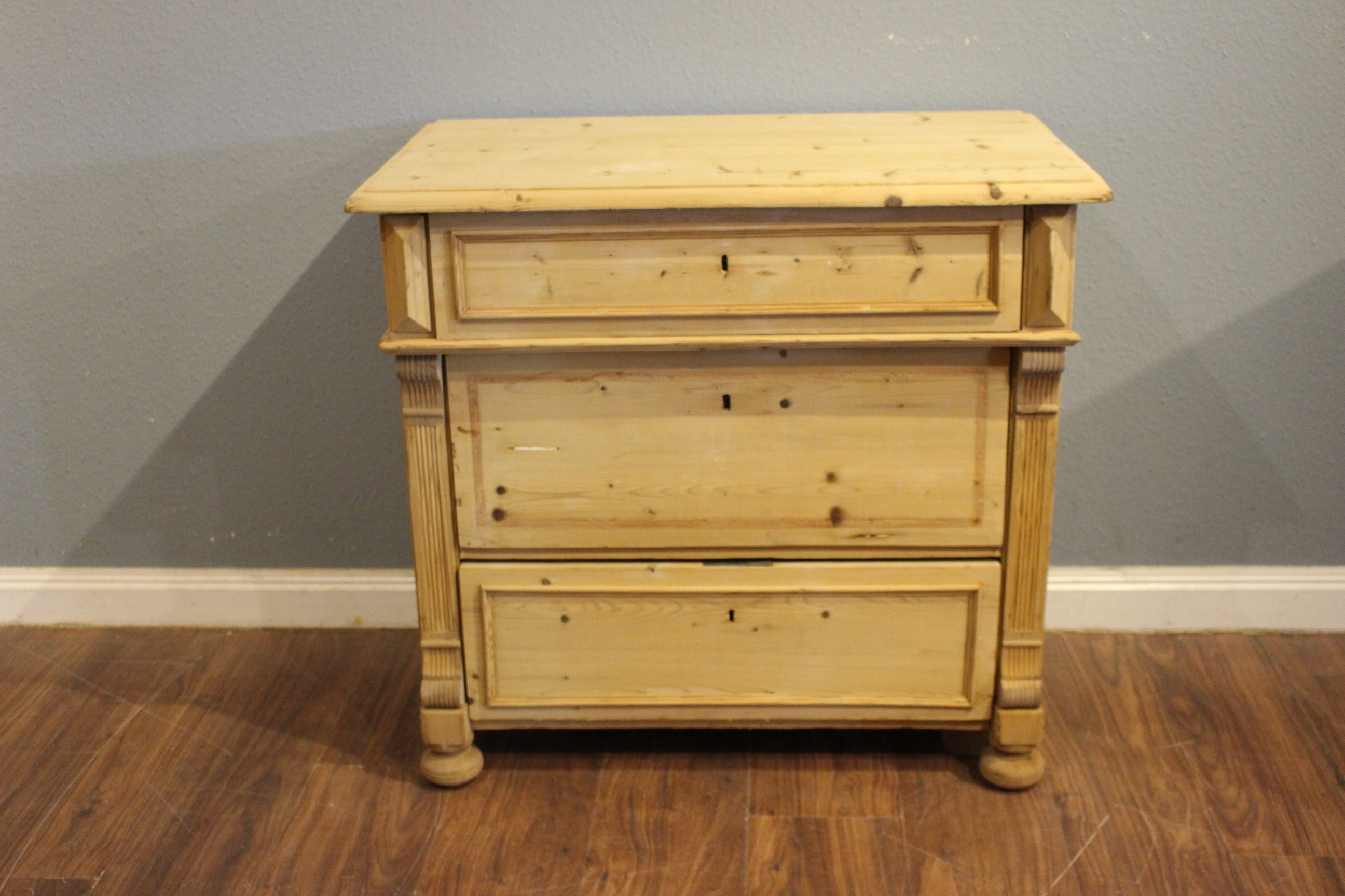 Kleine Kommode antik Gründerzeit, drei Schubladen